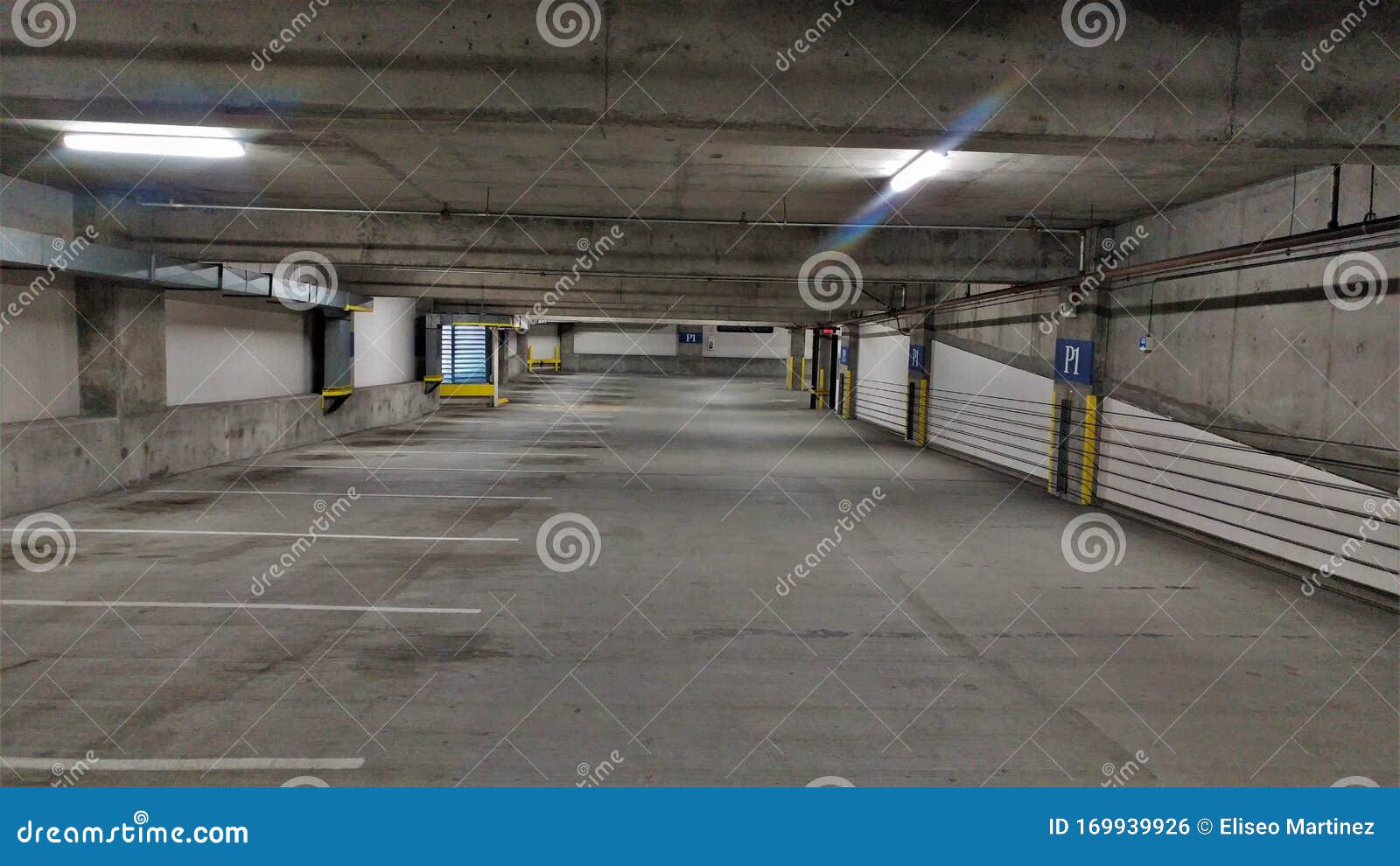 Empty First Floor of Parking Structure Stock Photo - Image of parking ...