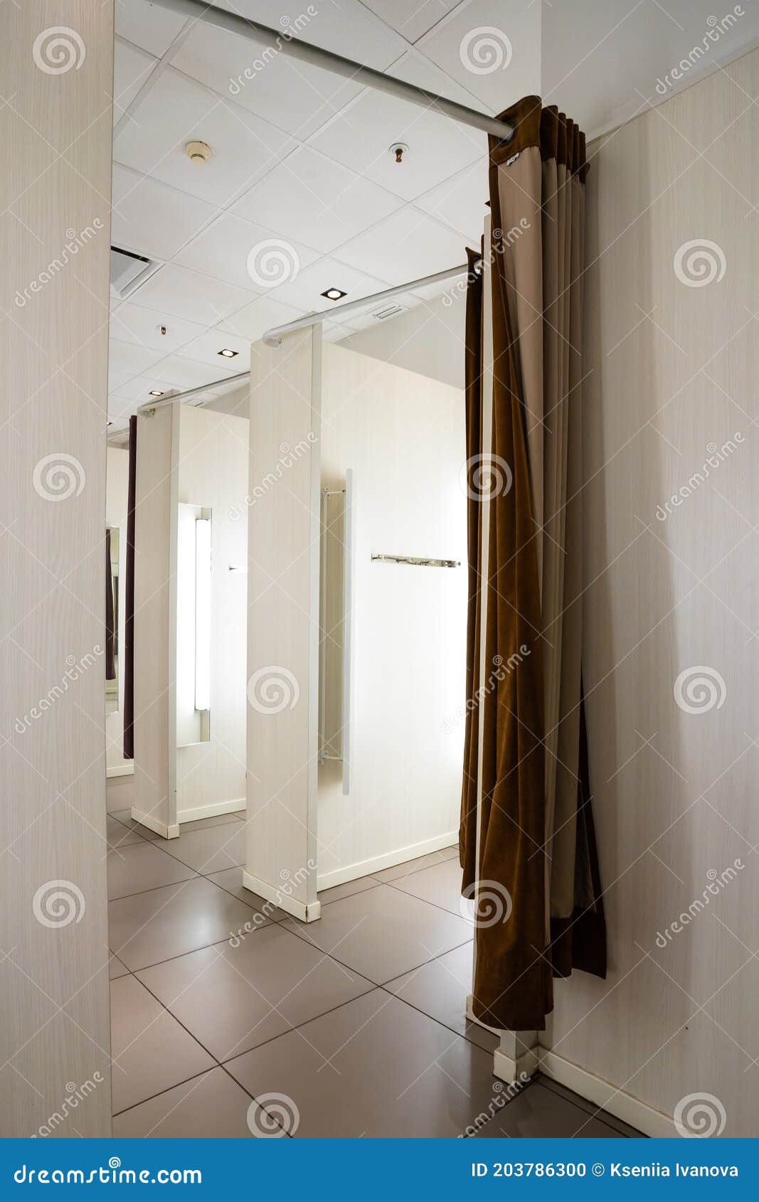 Empty Fitting Room in a Clothing Store Editorial Image - Image of ...