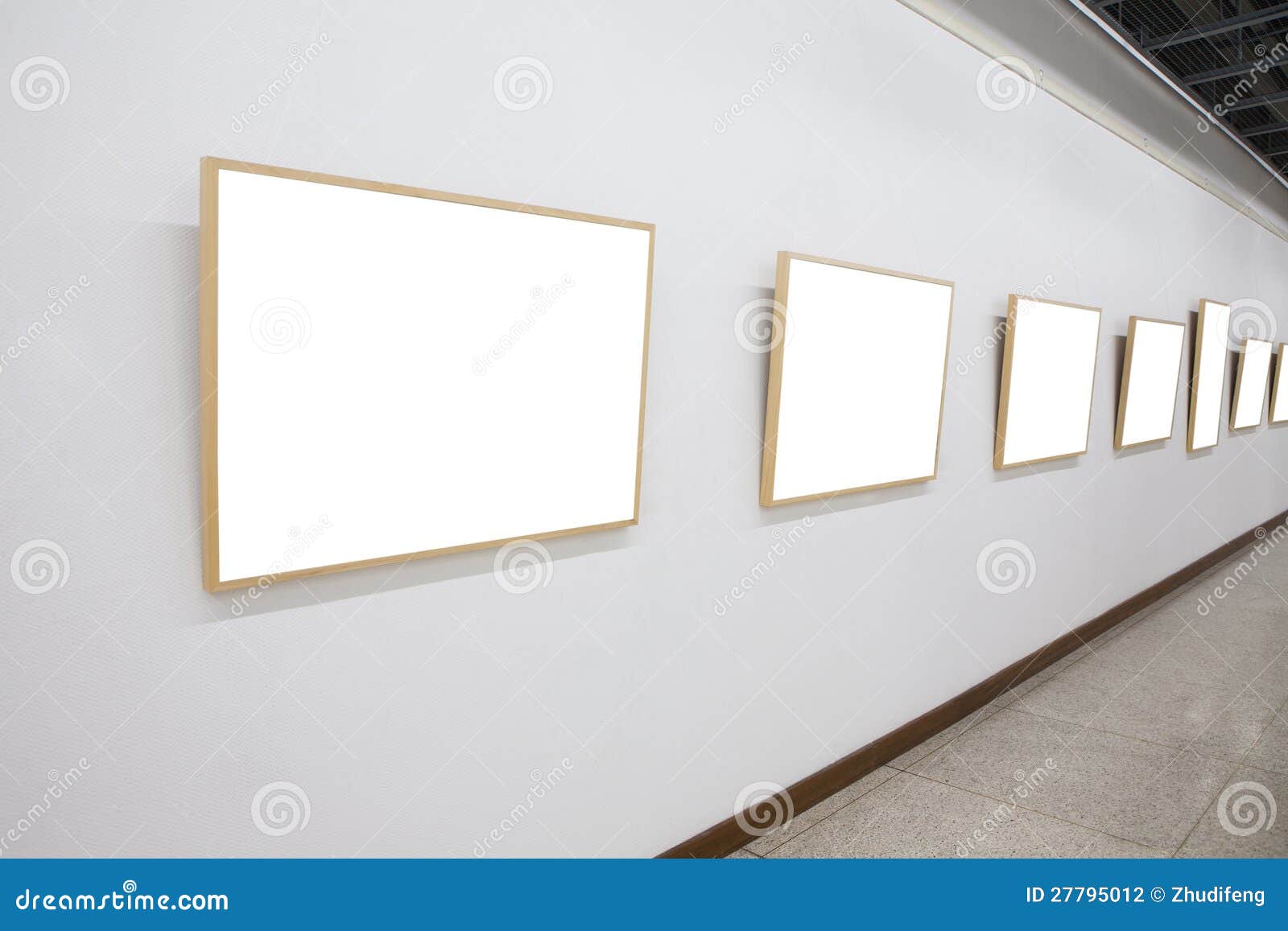 Empty frames in museum stock photo. Image of cadre, equipment - 27795012