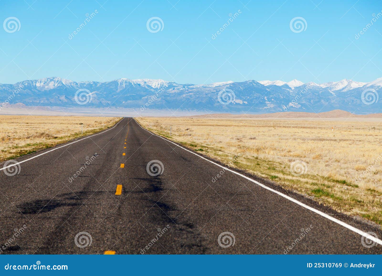 Empty Freeway Approaching Mountains Range Stock Image - Image of ...