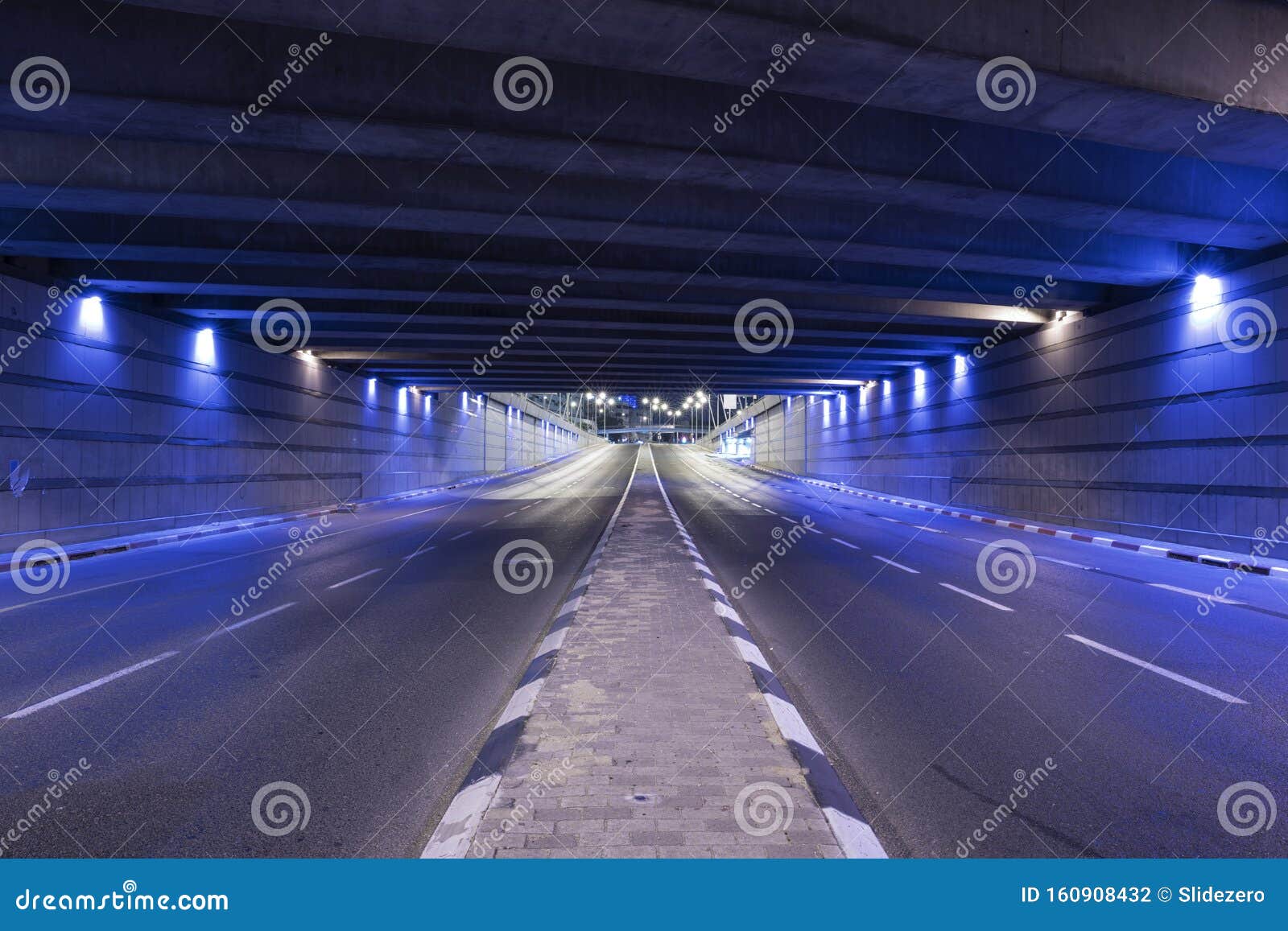 Empty Freeway at Night, Empty Road at Night Stock Photo - Image of ...