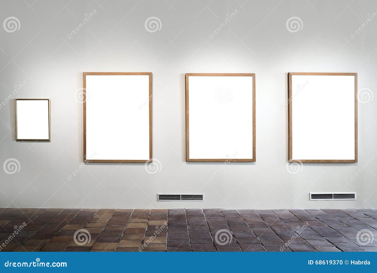 Empty Gallery with Empty Frames Stock Photo - Image of home, gallerie ...