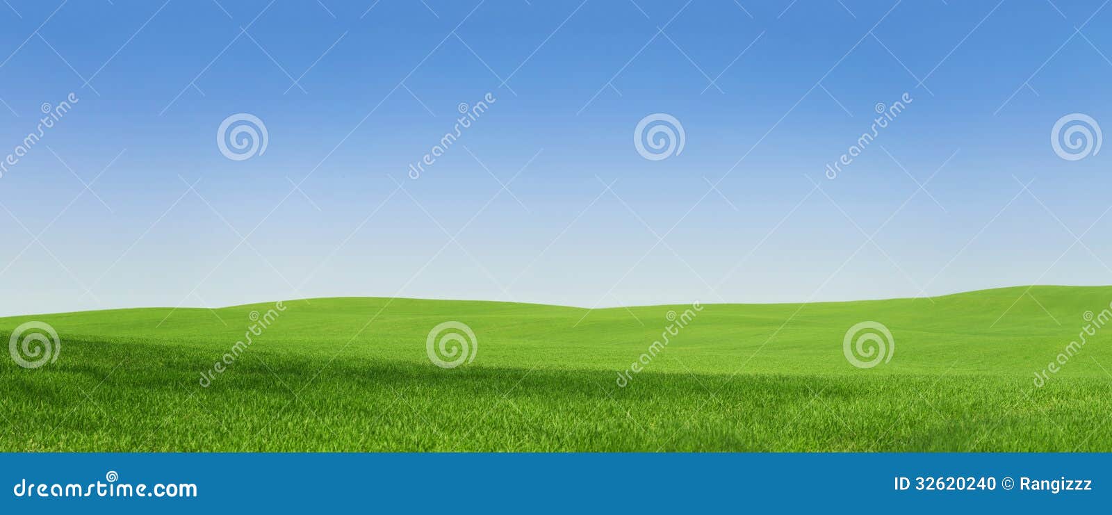 Empty green field stock photo. Image of horizon, grass - 32620240