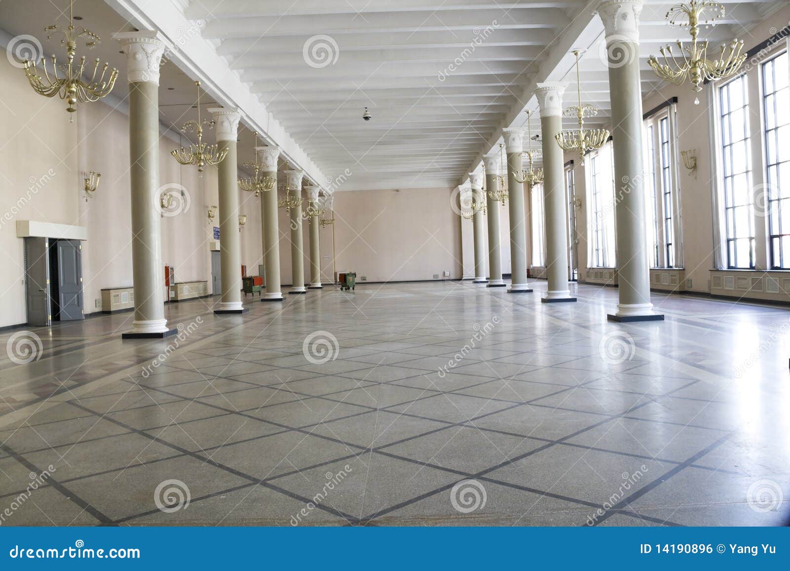 Empty Hall Royalty Free Stock Image - Image: 14190896