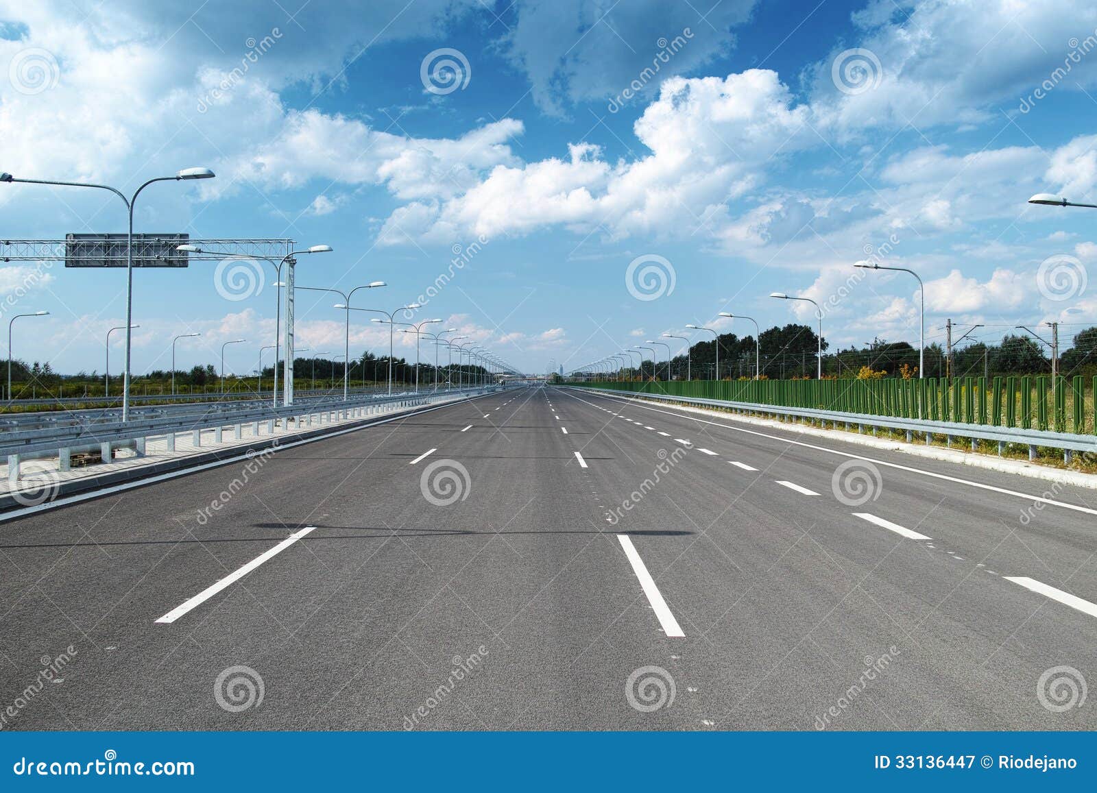 Empty highway stock image. Image of construction, grey - 33136447