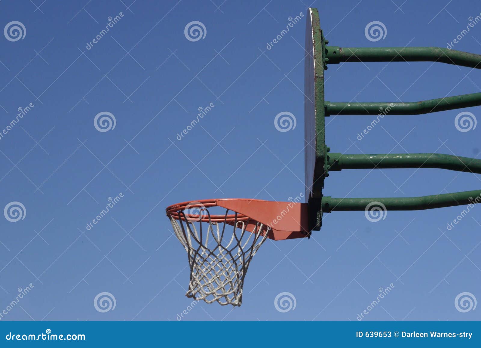 Empty Hoop Picture. Image: 639653