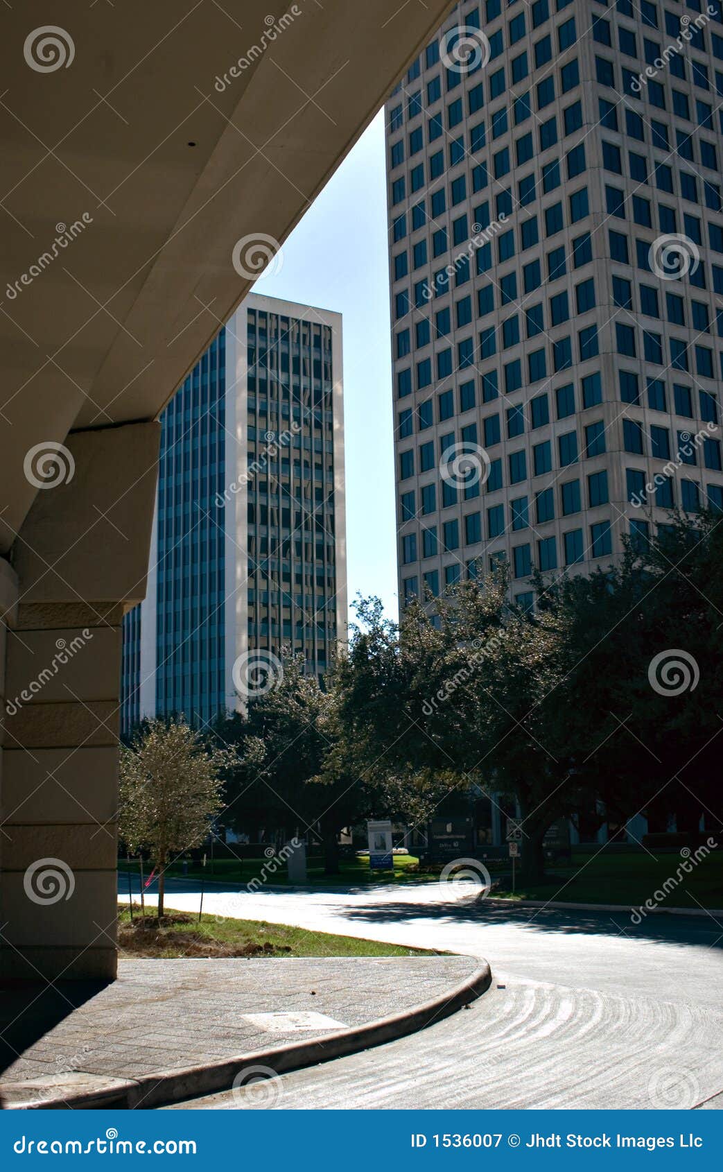 Empty intersection stock image. Image of trees, sidewalk - 1536007