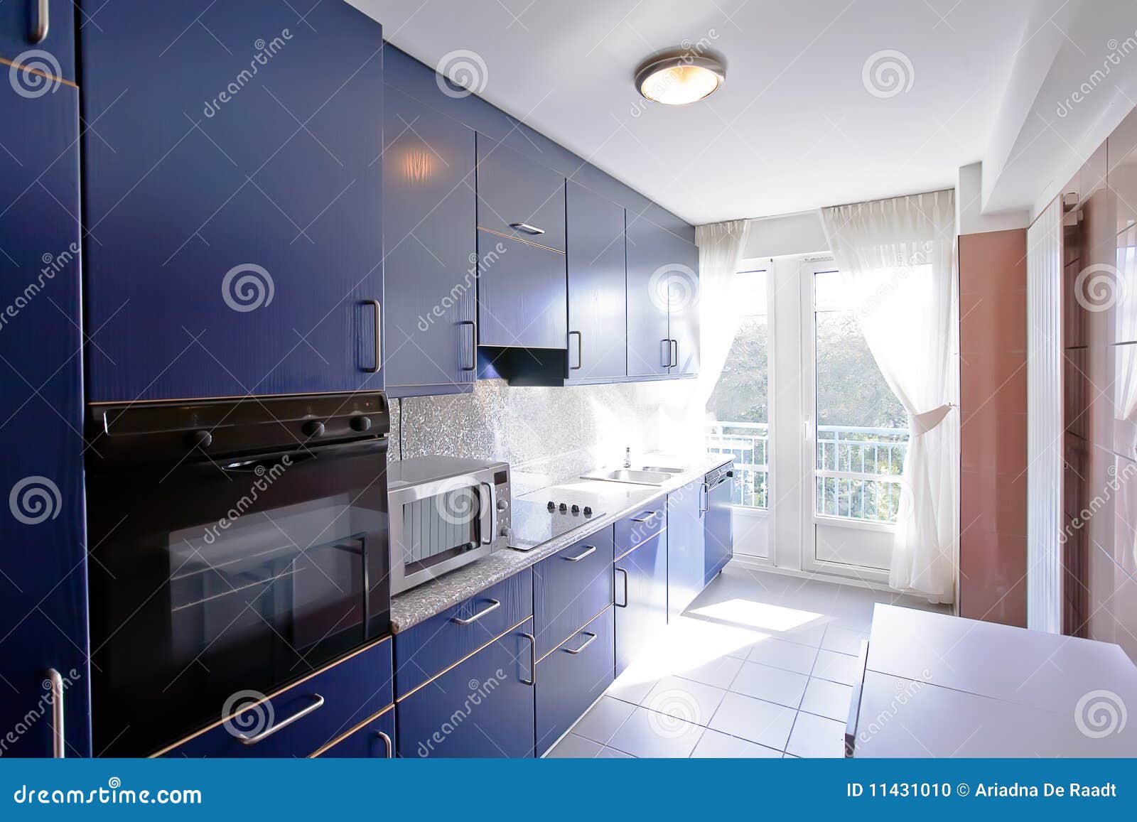 Empty kitchen stock photo. Image of lighting, stove, equipment - 11431010