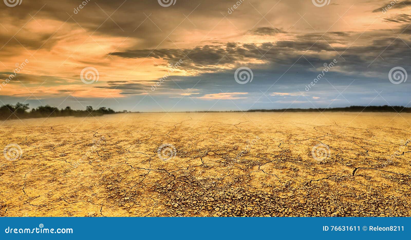 Empty Land during Sunset with Clouds Stock Image - Image of dramatic ...