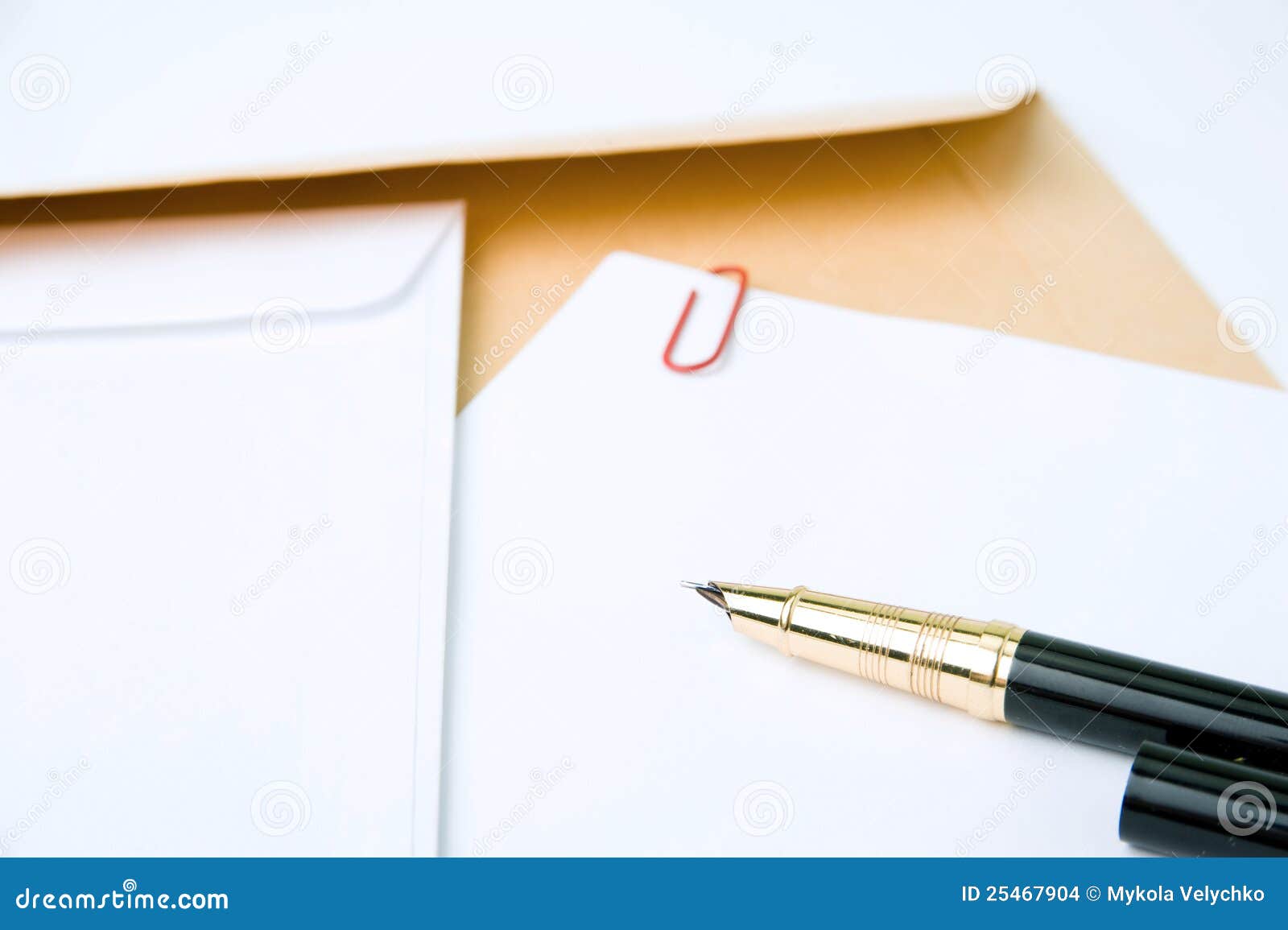 Empty Letter And Pencil. Brown Vintage Background Stock Photography ...