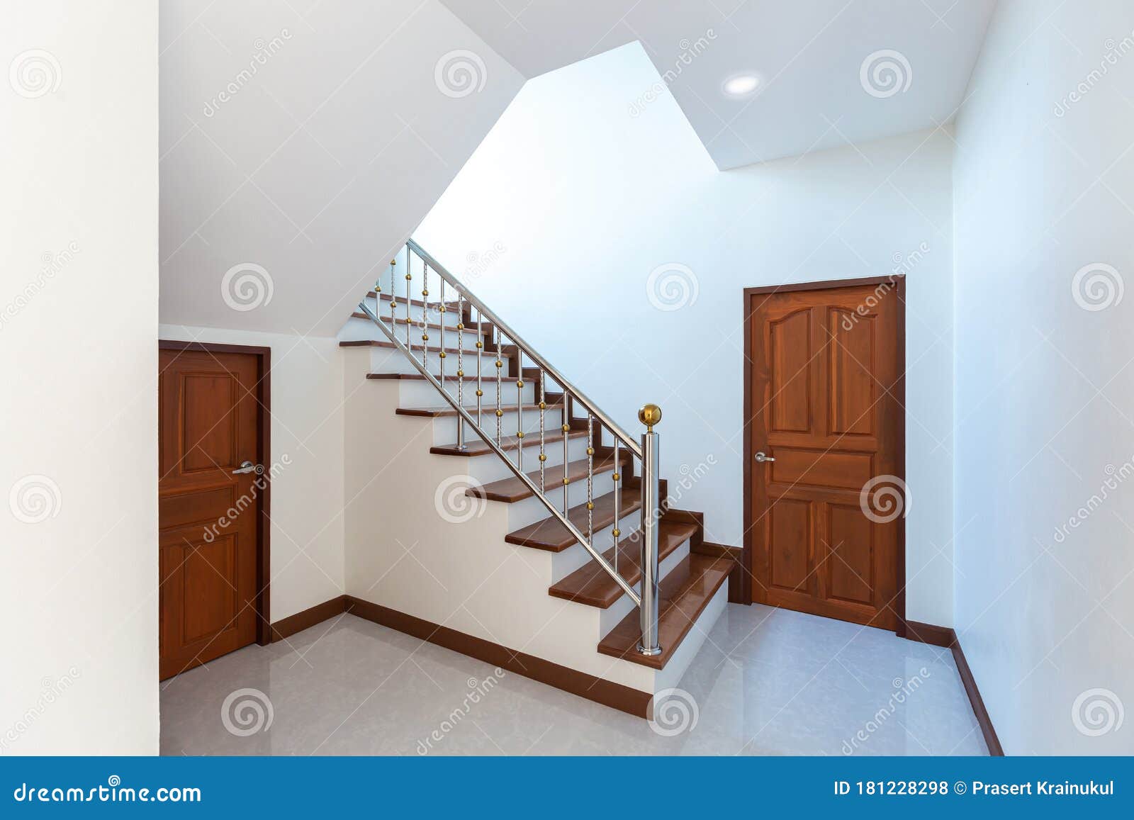 Empty Living Room with Stair Stock Photo - Image of comfort, mockup ...