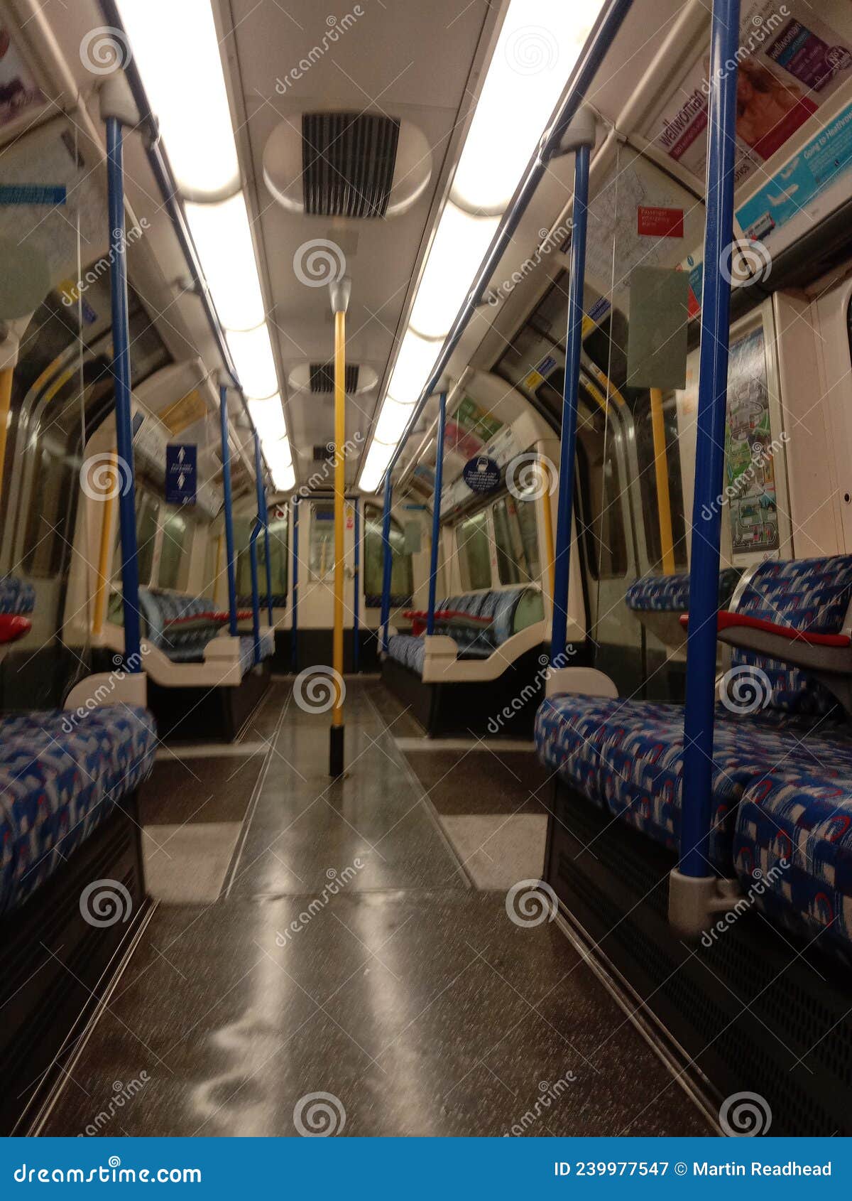 Empty London Circle Line Tube Train Editorial Photography - Image of ...