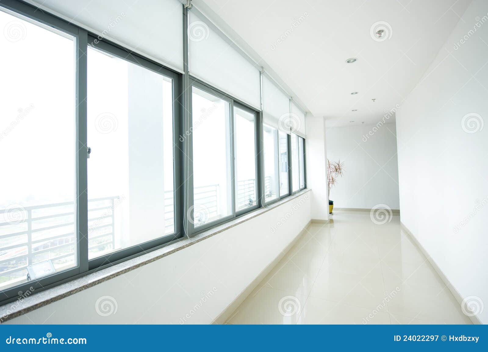 Empty Long, Straight Sidewalk In One-point Perspective Royalty-Free ...