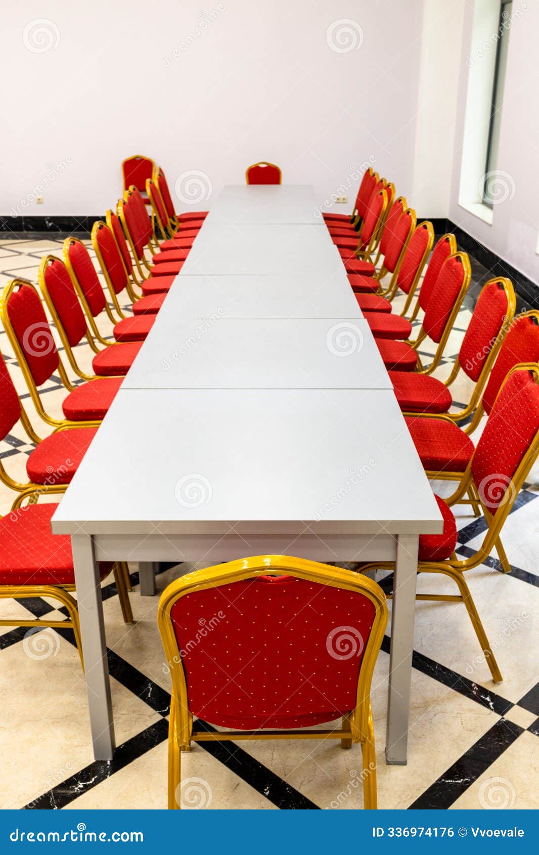 Long Table With Black Steel Chairs Inside Brick Wall Room Decorated In ...