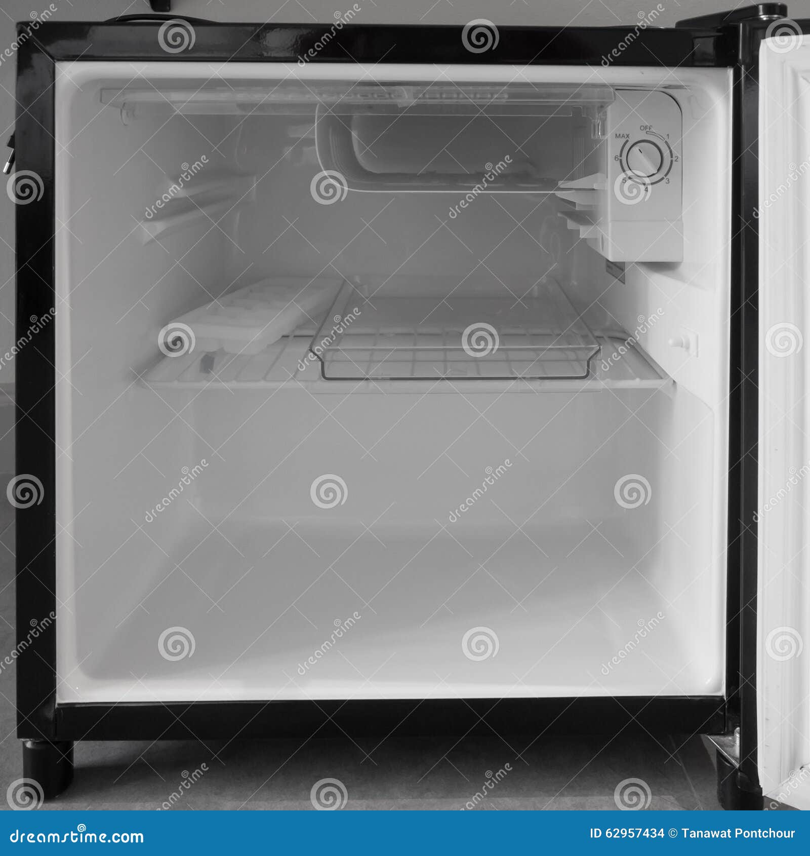 Empty Mini Fridge Photos - Free & Royalty-Free Stock Photos from Dreamstime