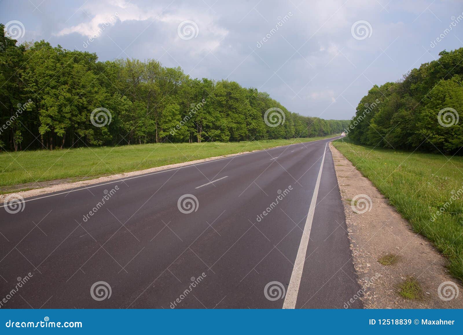 Empty non-urban road stock image. Image of land, highway - 12518839