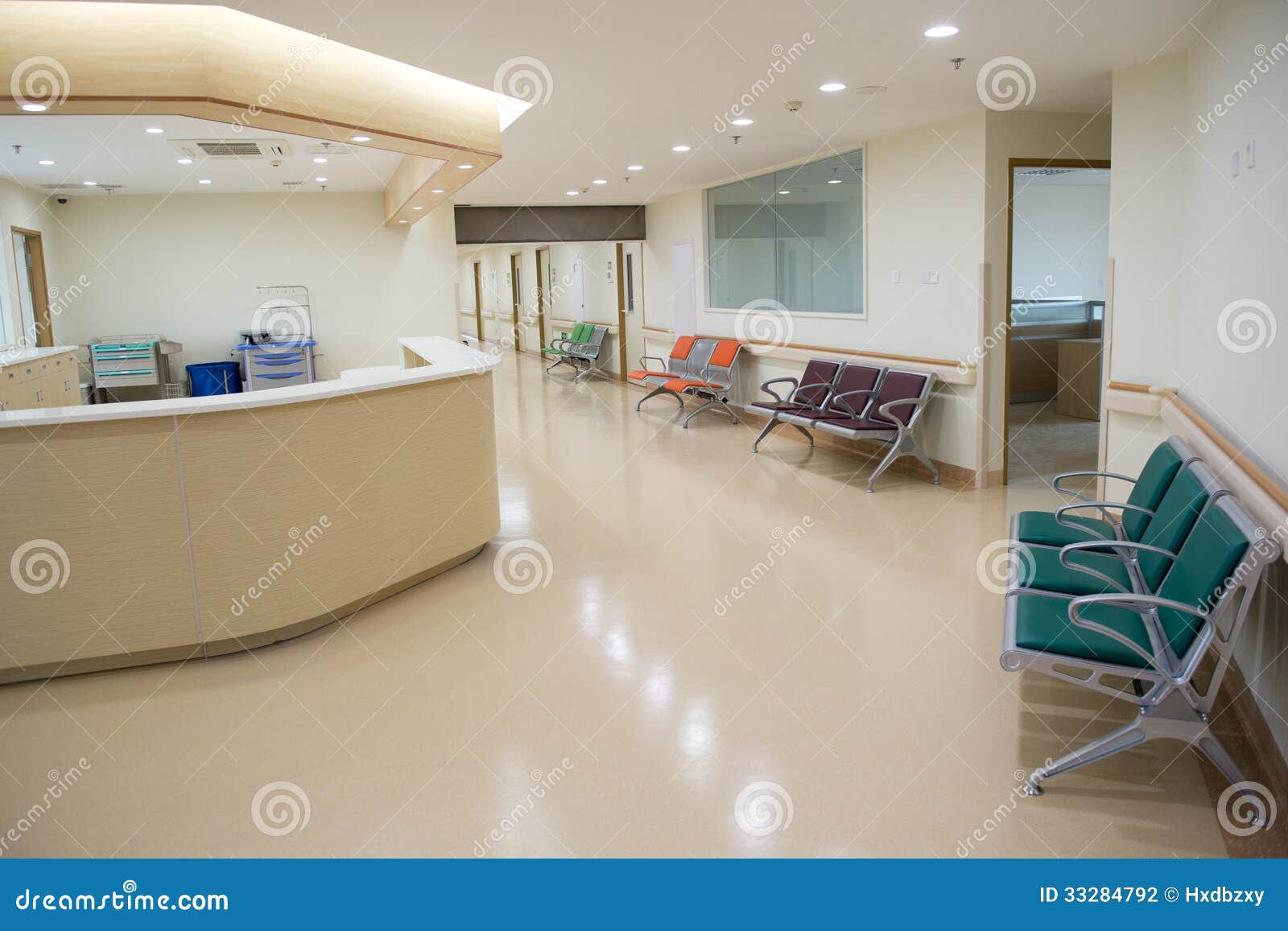 Empty nurses station stock photo. Image of glass, hygiene - 33284792