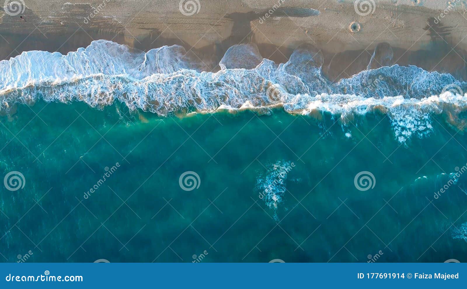 Empty Ocean View from Above Stock Photo - Image of white, island: 177691914