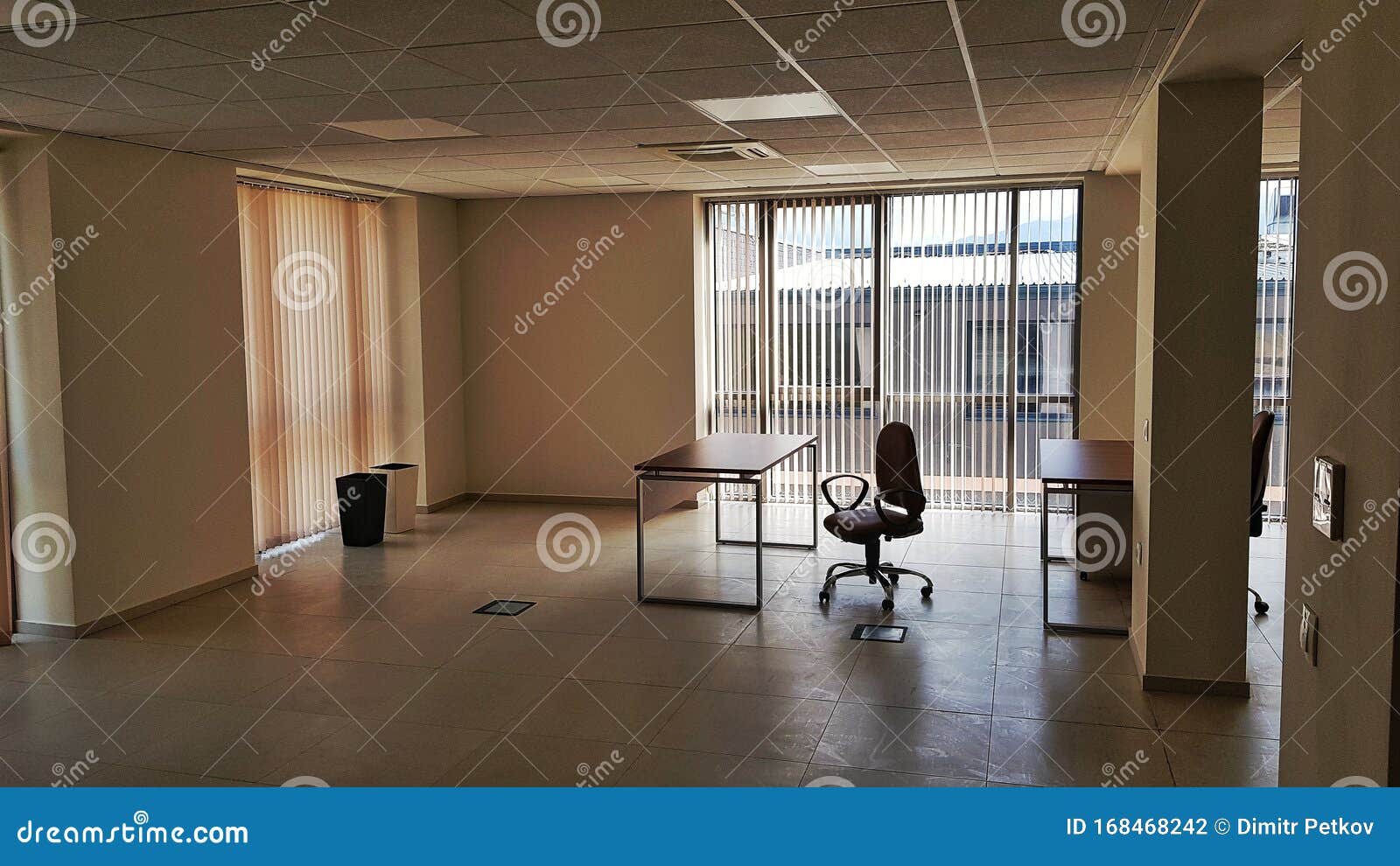 Empty Office Room Stock Photos - Download 57,621 Royalty Free Photos