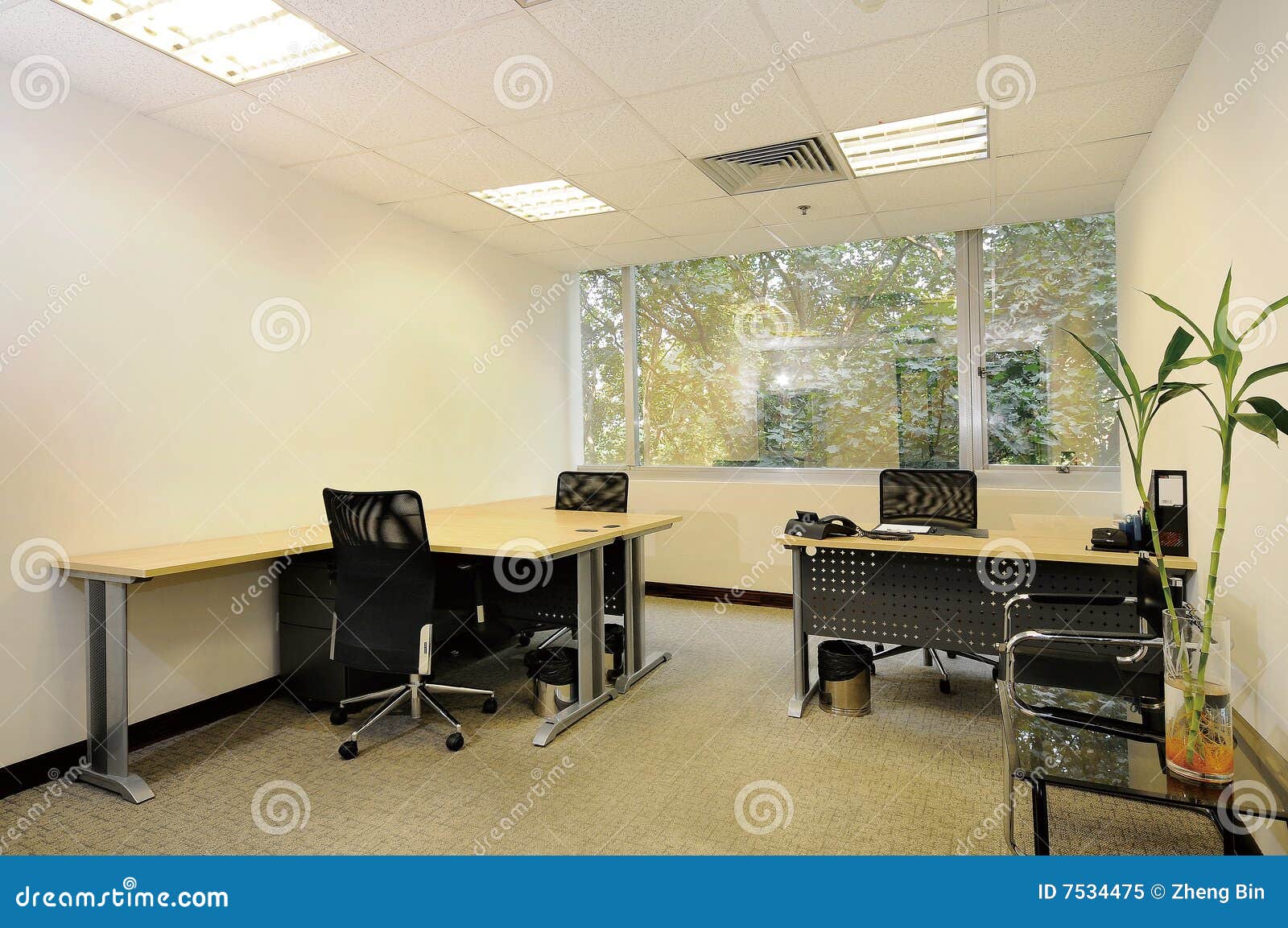 Empty office room stock image. Image of sitting, platter - 7534475