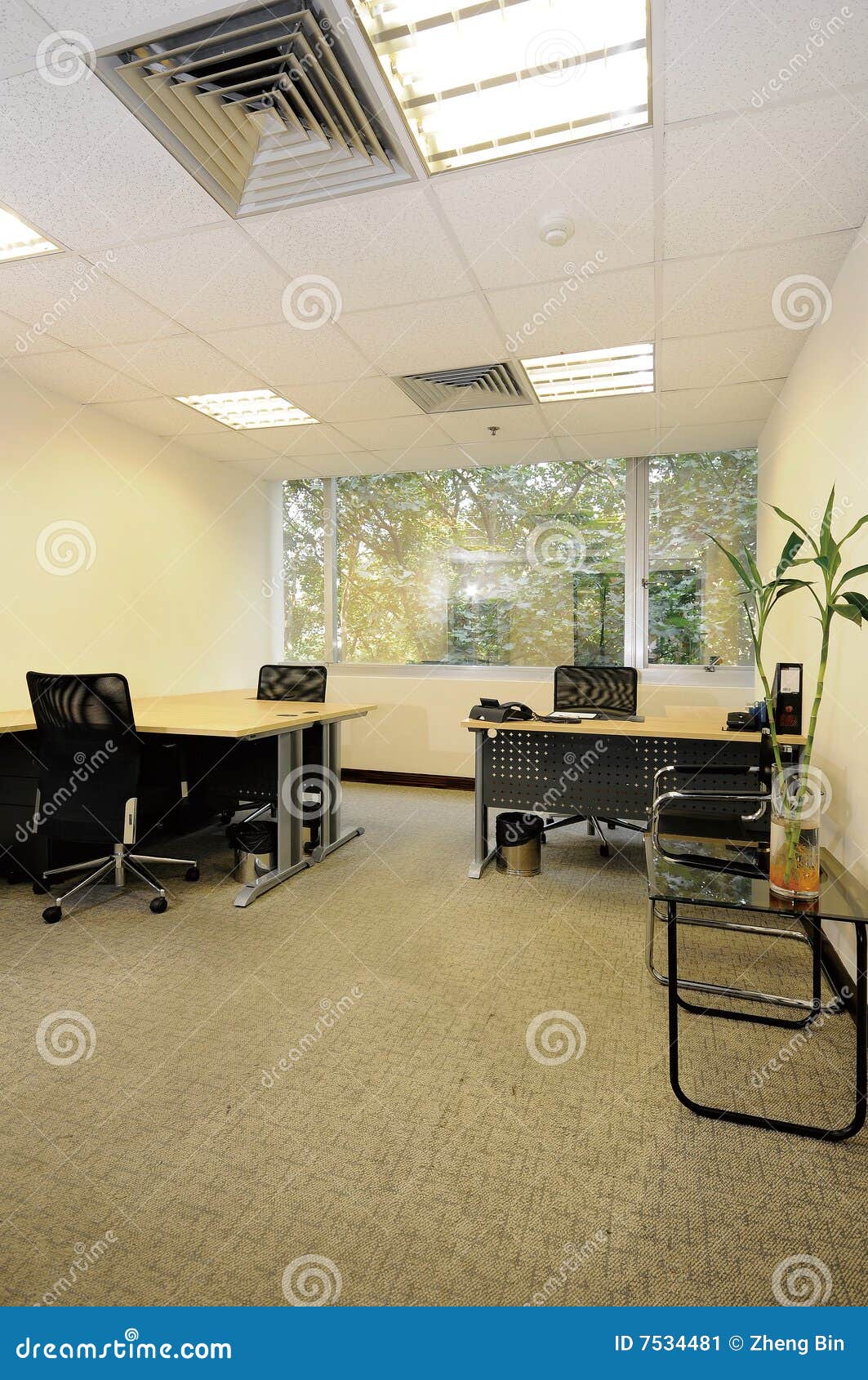 Empty office room stock image. Image of empty, delicious - 7534481