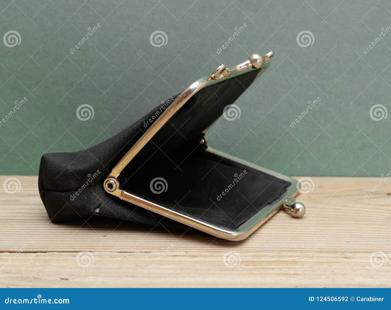 Empty old purse stock photo. Image of table, purse, debt - 124506592