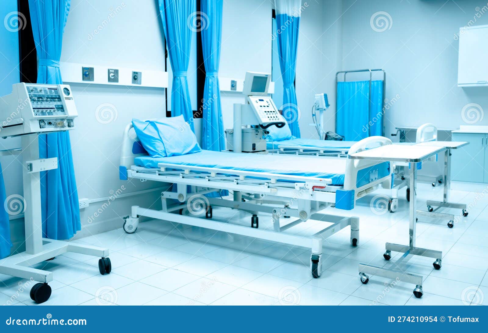 Empty operating room stock photo. Image of professional - 274210954