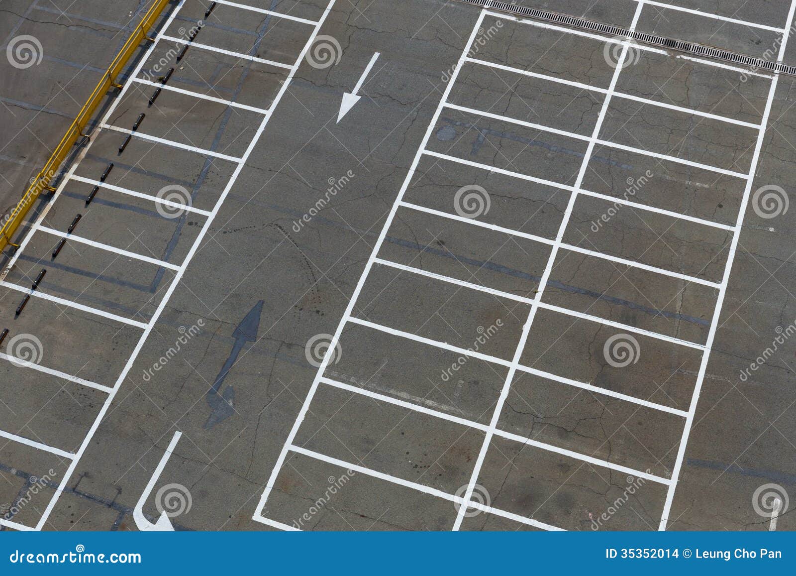 Empty outdoor car park stock photo. Image of tarmac, parking - 35352014