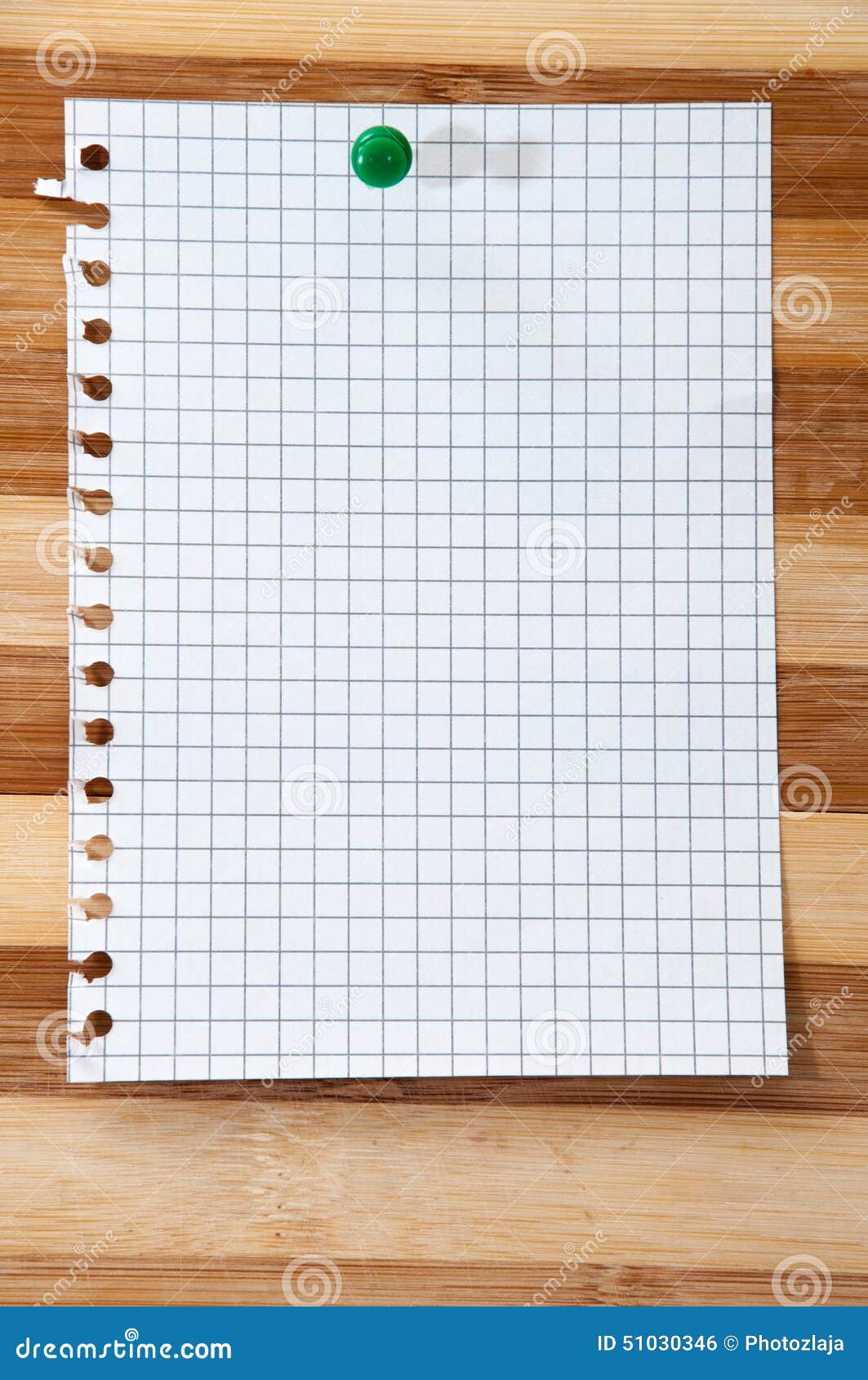 Empty Paper Message with Push Pin on the Wooden Board As Background ...