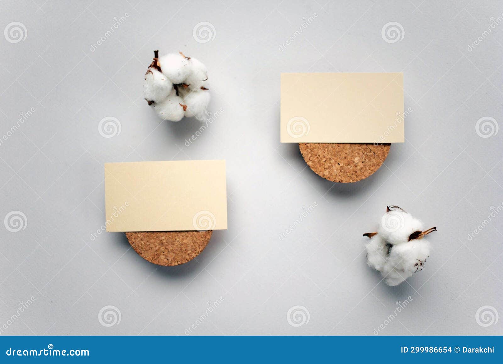 Empty Paper Mockup, Simple Sheet of Paper Template Stock Illustration ...