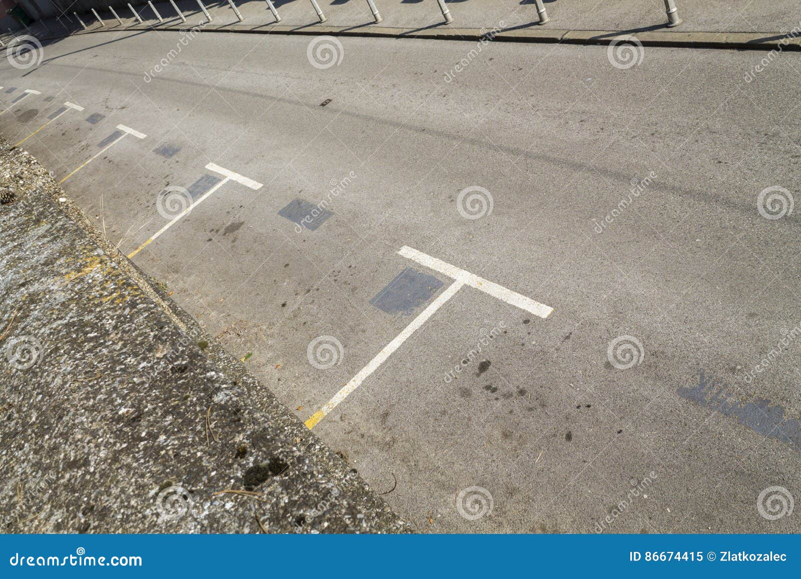 Empty Parallel Parking Spaces Stock Image - Image of park, urban: 86674415