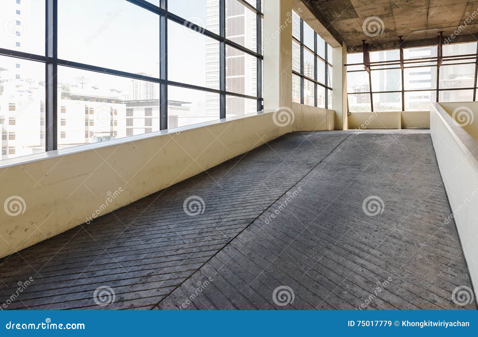 Empty Parking Deck with Ramp Stock Image - Image of tunnel, area: 75017779