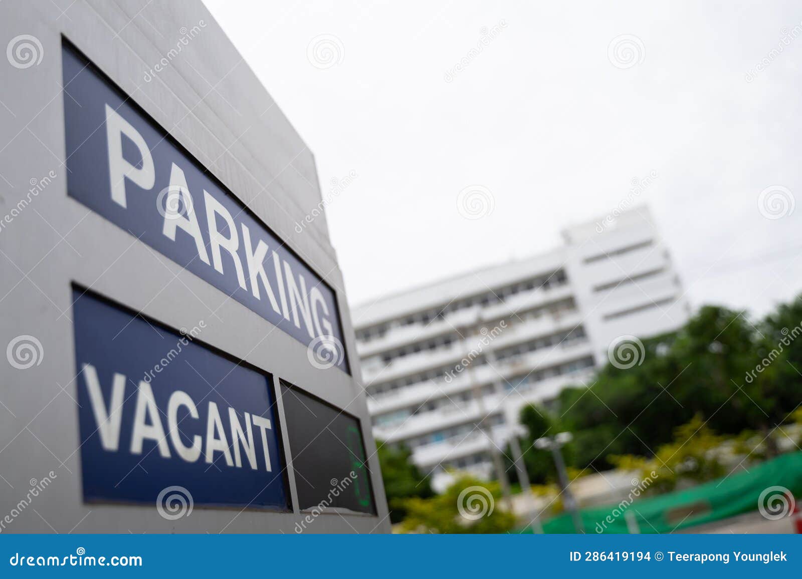Empty Parking Sign of Shopping Mall and Office Building, Cloudless Sky ...