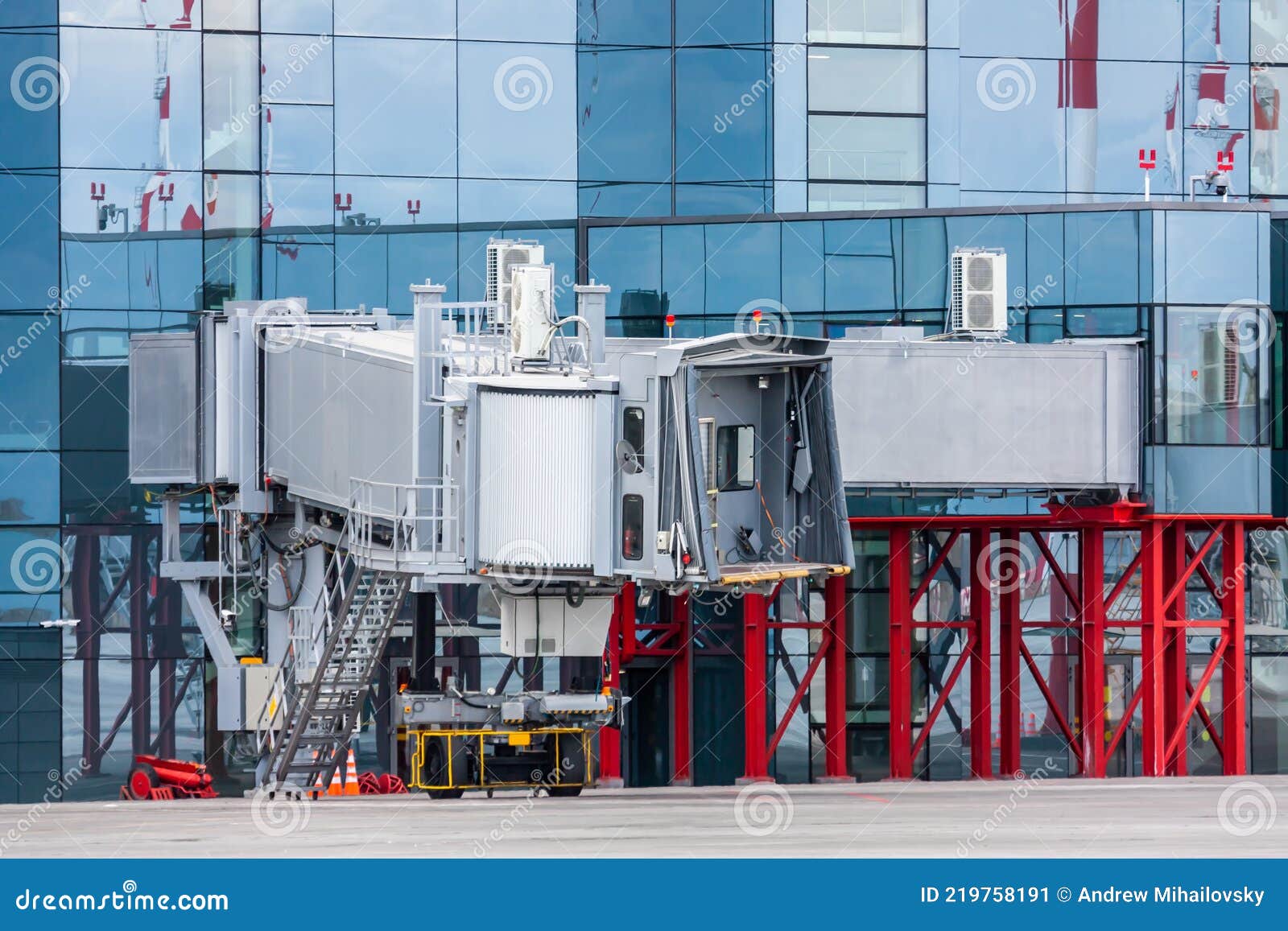 Empty Passenger Air Bridge at Airport Apron Stock Image - Image of ...
