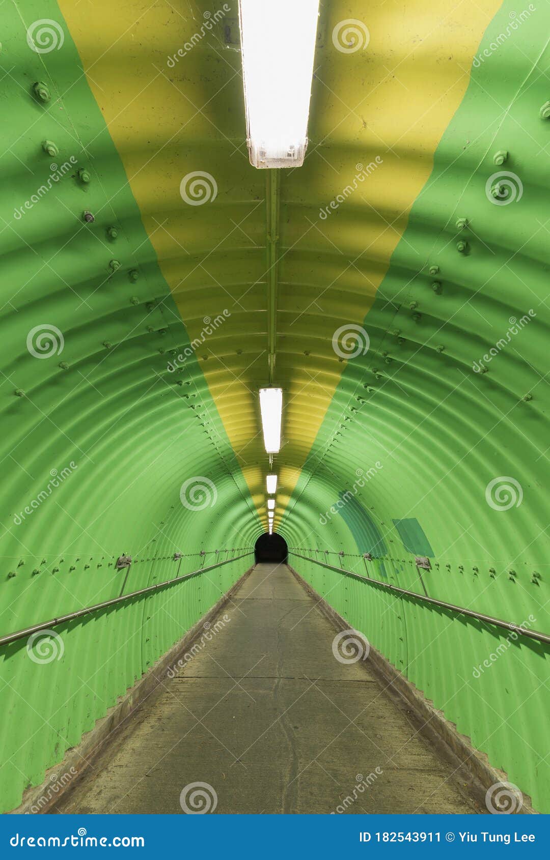 Empty pedestrian tunnel stock image. Image of dark, away - 182543911