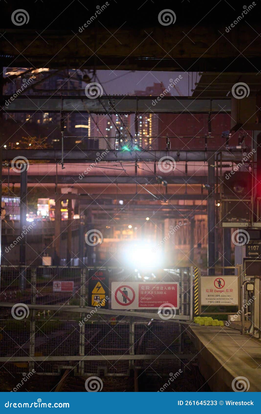 Empty Platform in the Old Hung Hom Station in Hong Kong Editorial Stock ...