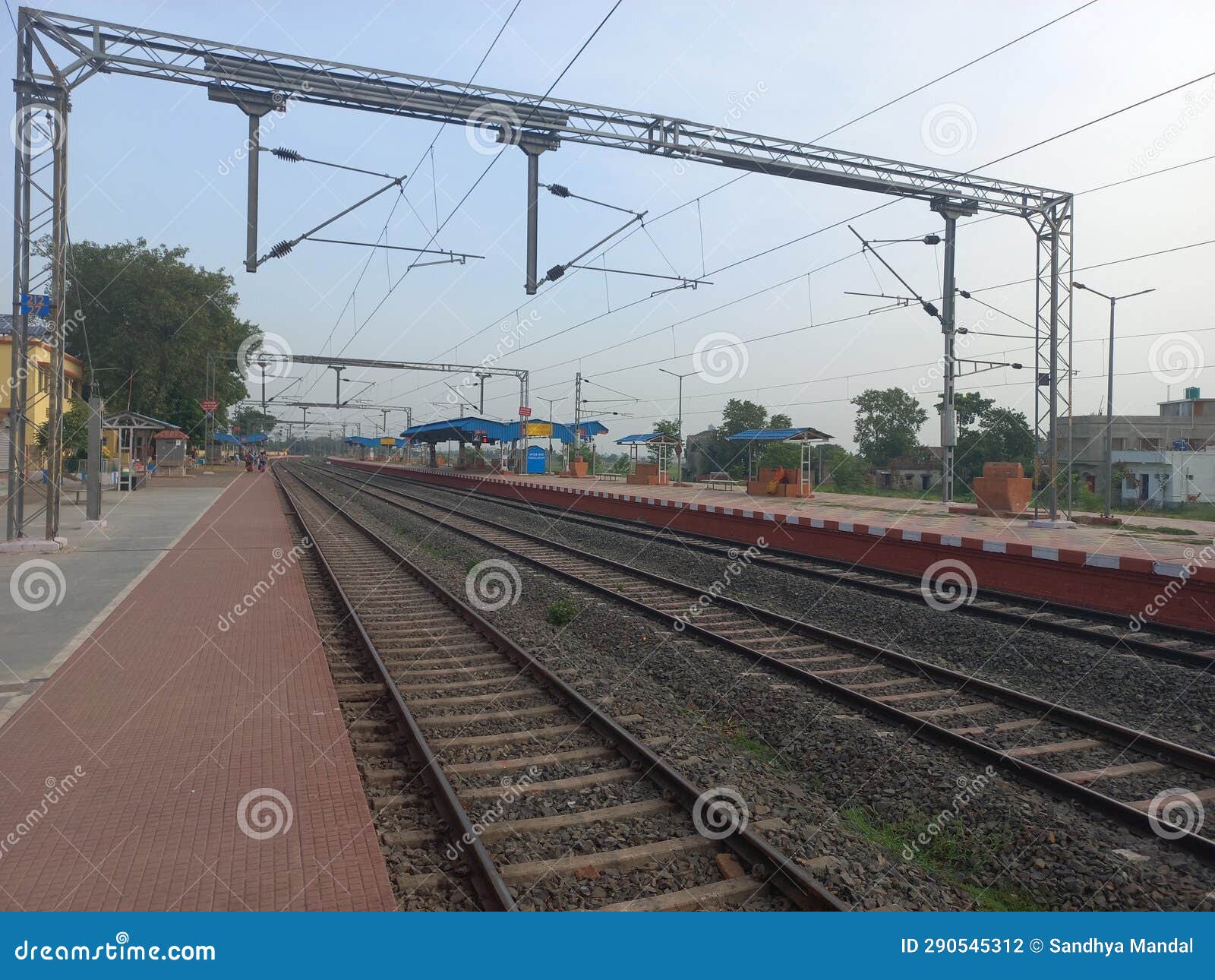 View of a Railway Platform in Small City of Jangipur, Rural West Bengal ...