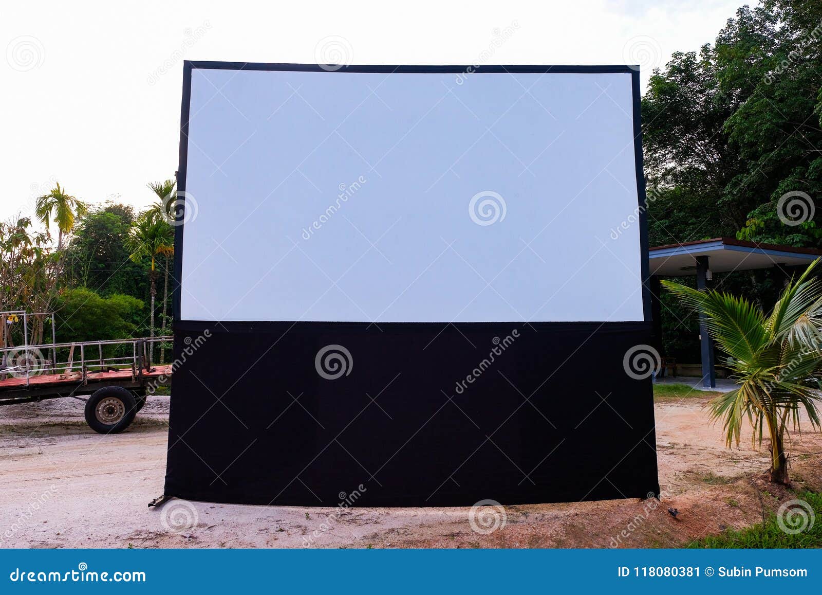 Empty Projection Screen, Presentation Board, Blank Whiteboard Stock ...