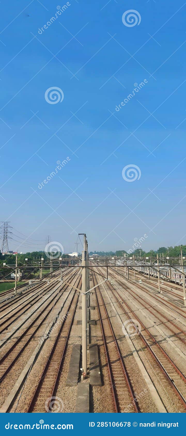 Empty Railroad Tracks at a Train Stop Stock Photo - Image of tracks ...