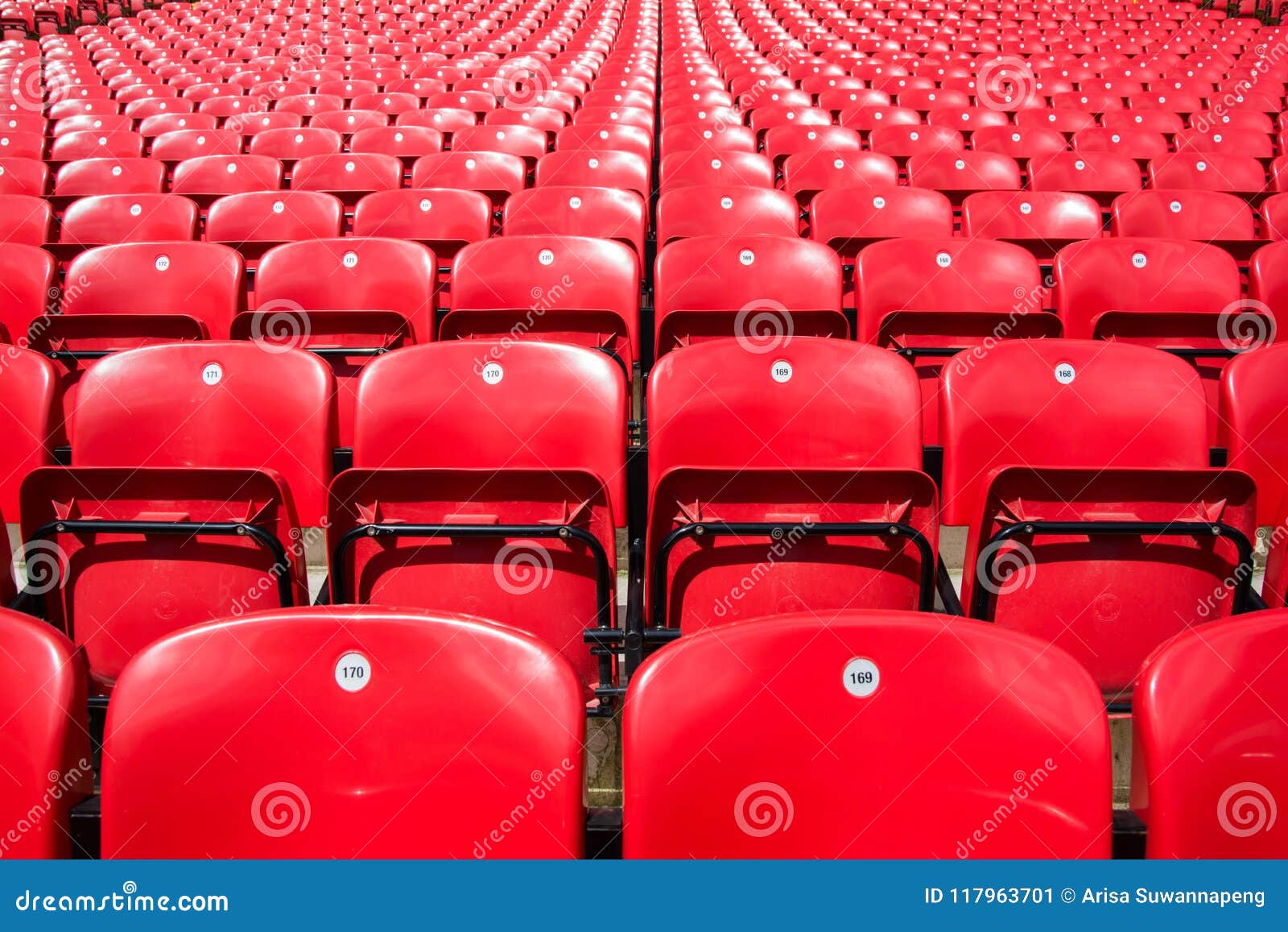 Empty red chairs rows. editorial photo. Image of equipment - 117963701