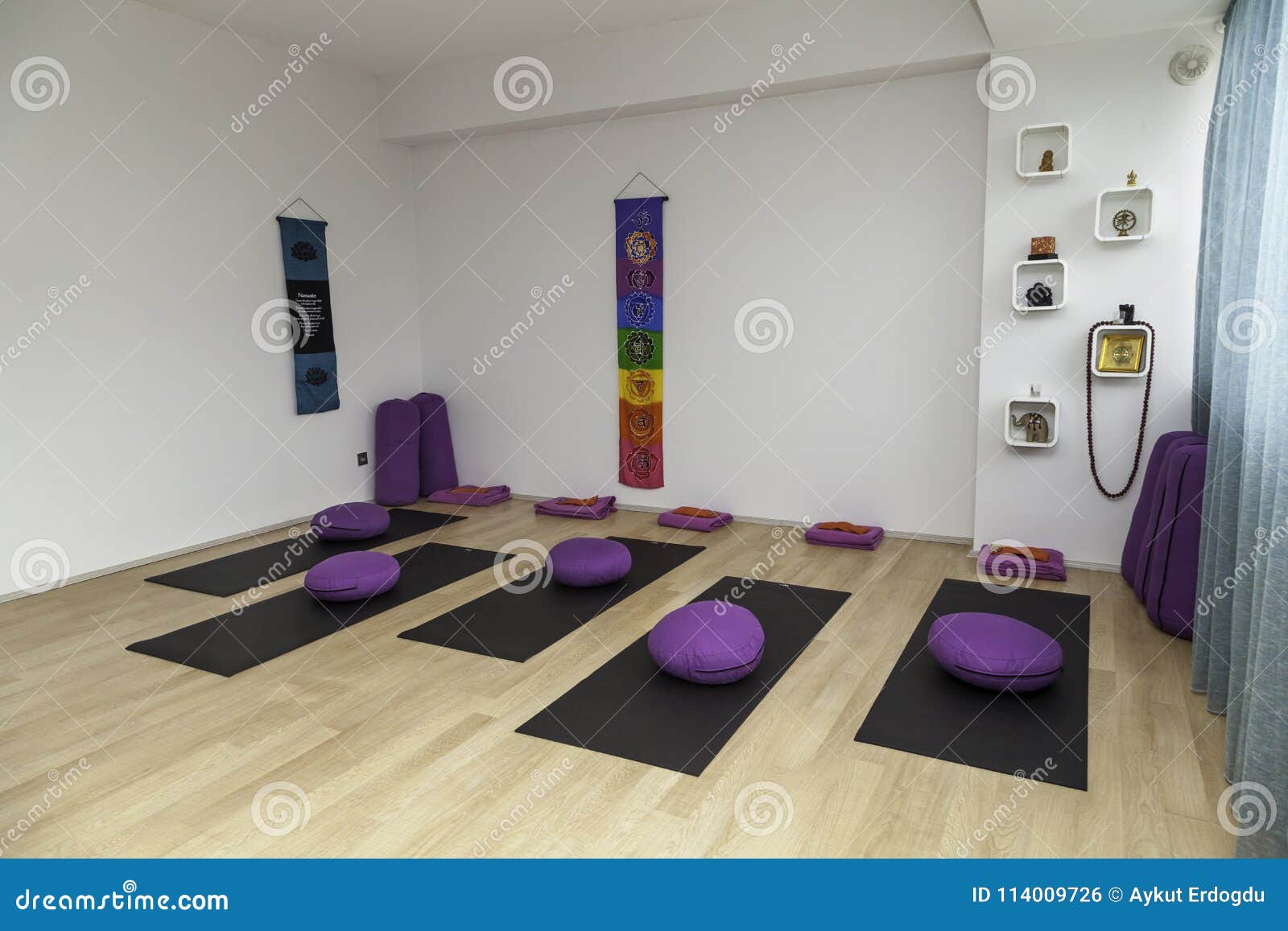 An Empty Reformer or Yoga Class Stock Photo - Image of indoor, device ...