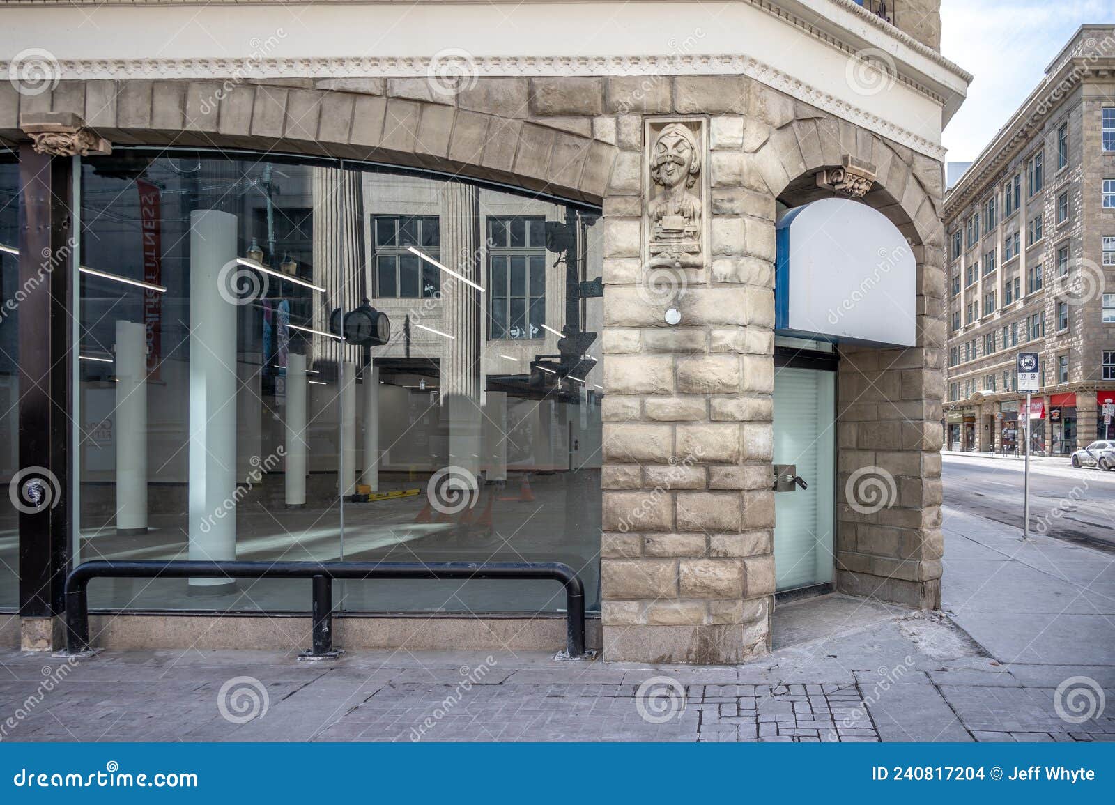 Empty Retail Space in the City of Calgary Editorial Stock Image - Image ...