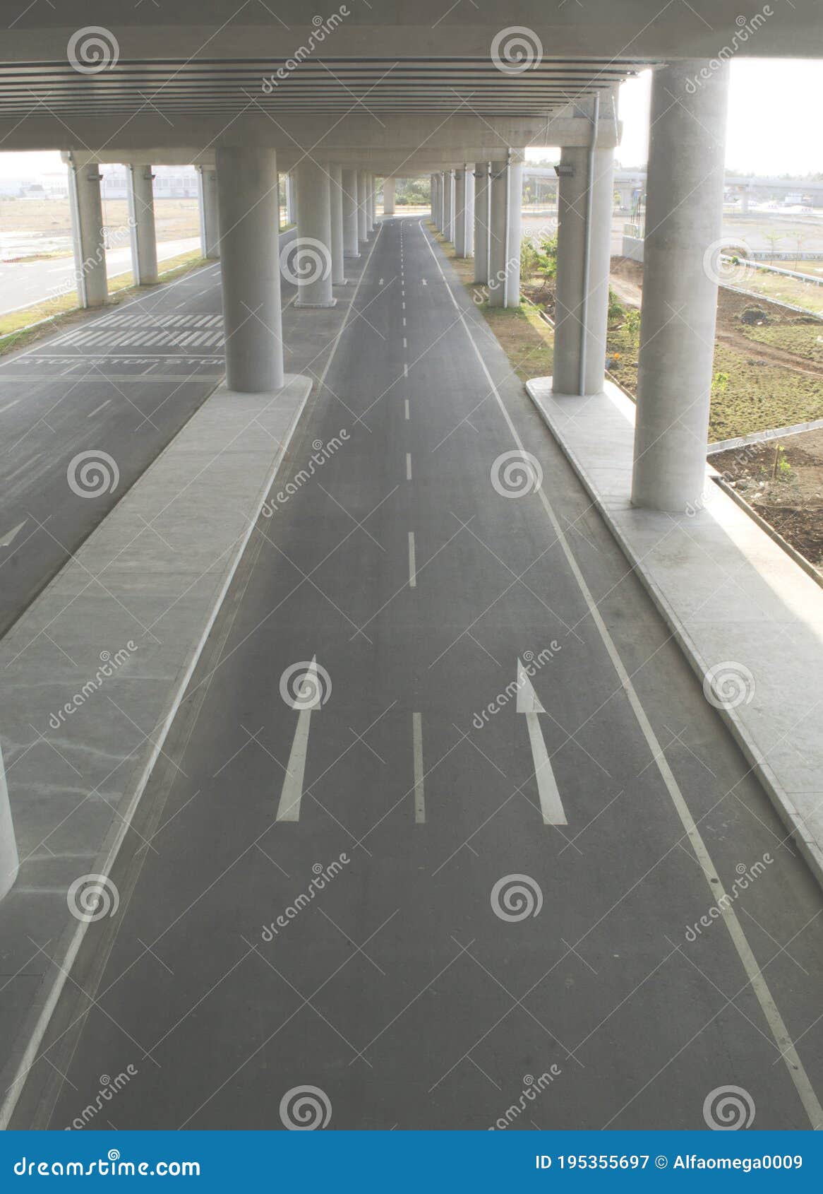Empty Road Car Underpass on a Sunny Day Stock Image - Image of ...