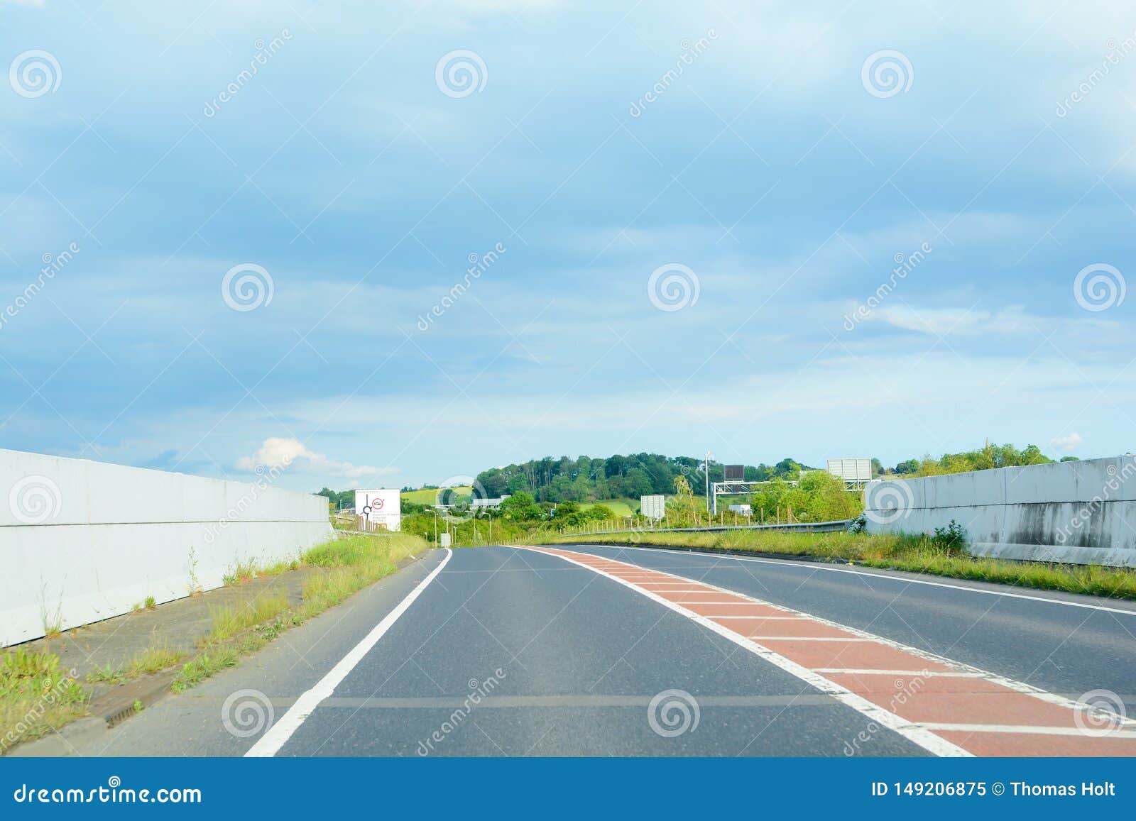 Empty Road with No Cars or Traffic Stock Image - Image of cars, open ...
