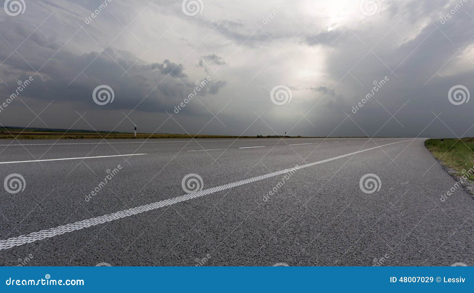 Empty road stock image. Image of horizon, nature, journey - 48007029