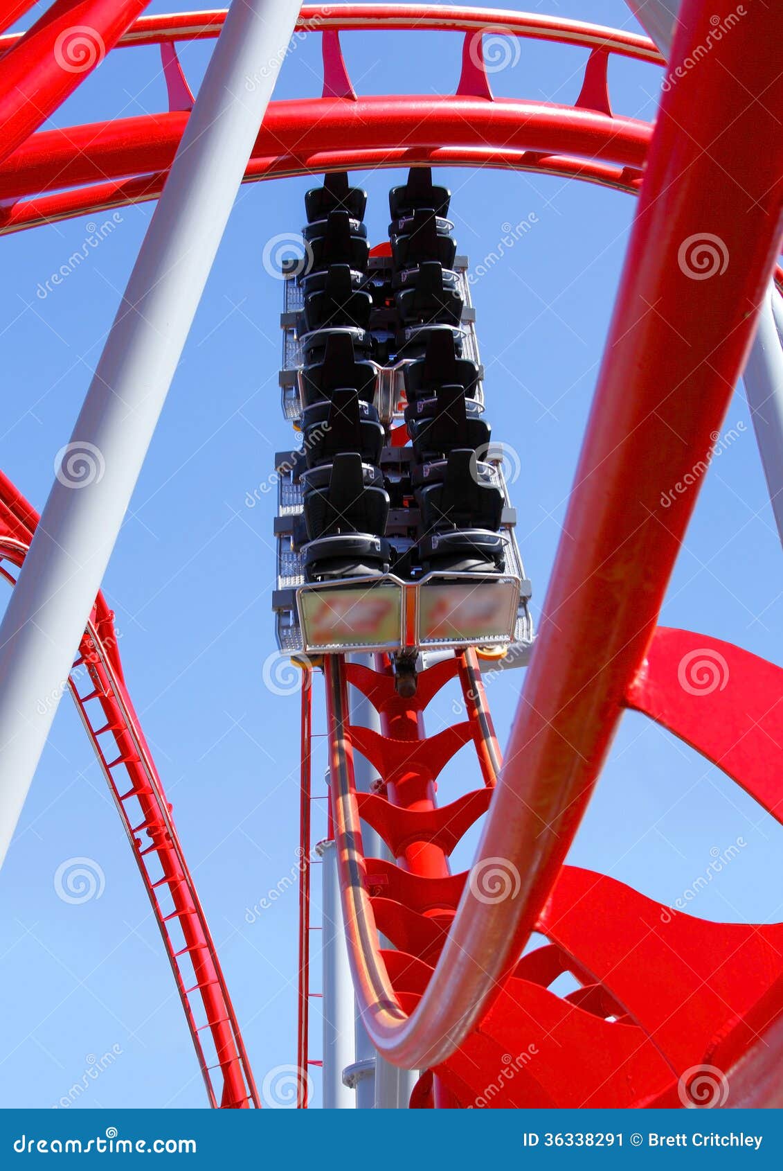 Empty roller coaster stock image. Image of funfair, track - 36338291