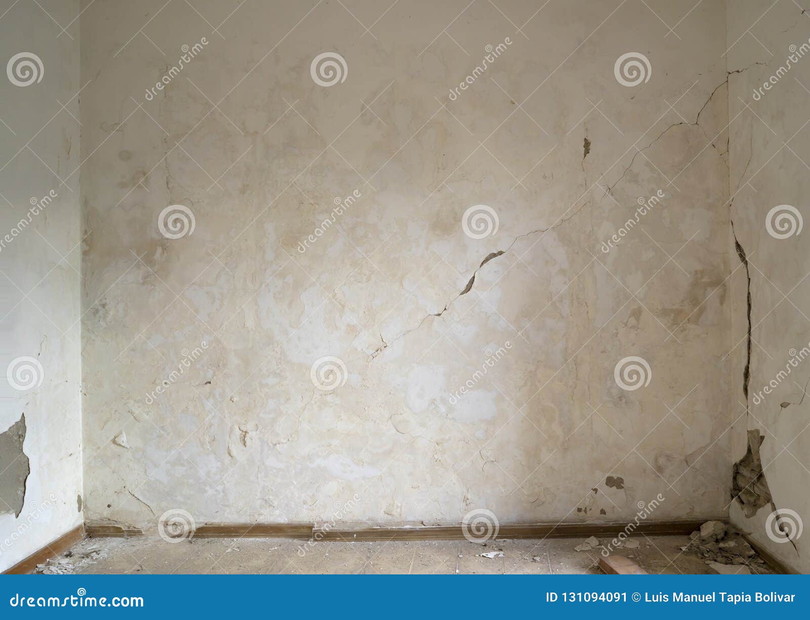 Empty abandoned room stock image. Image of deteriorated - 131094091