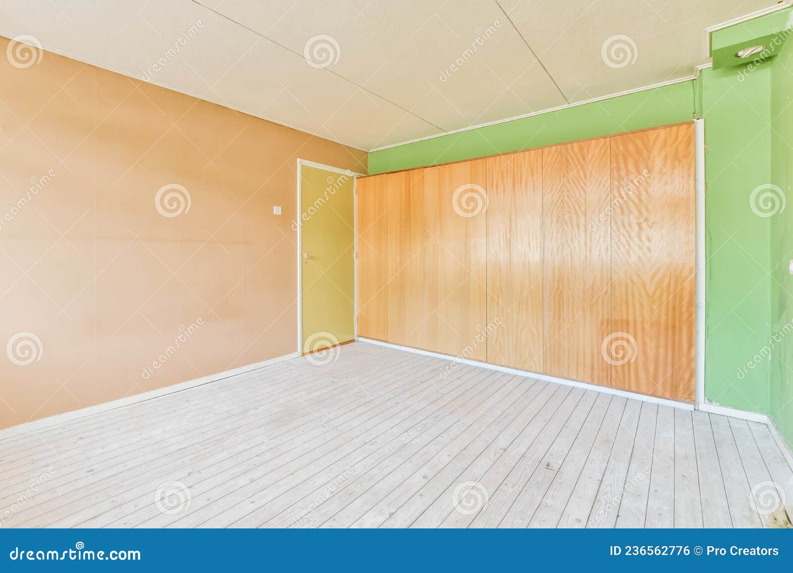 Empty room in daylight stock photo. Image of floor, empty - 236562776