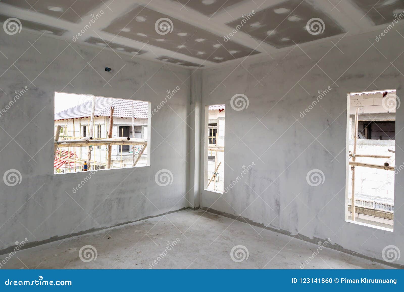 Empty Room Interior with Gypsum Board Ceiling Stock Photo - Image of ...