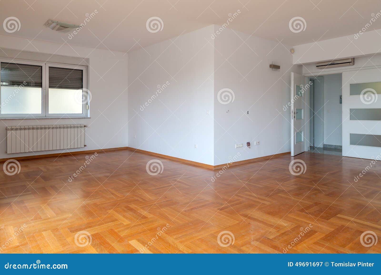 Empty room in modern house stock image. Image of parquet - 49691697